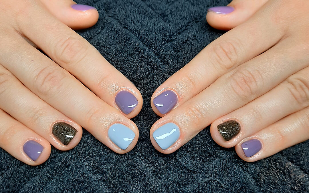 Why does my gel nail polish wrinkle? The artificial nail tech answers